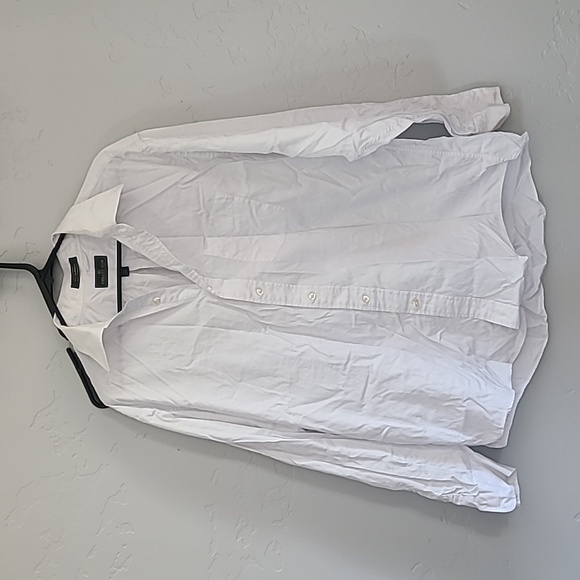 Embassy Row | Shirts | Embassy Row Button Down | Poshmark